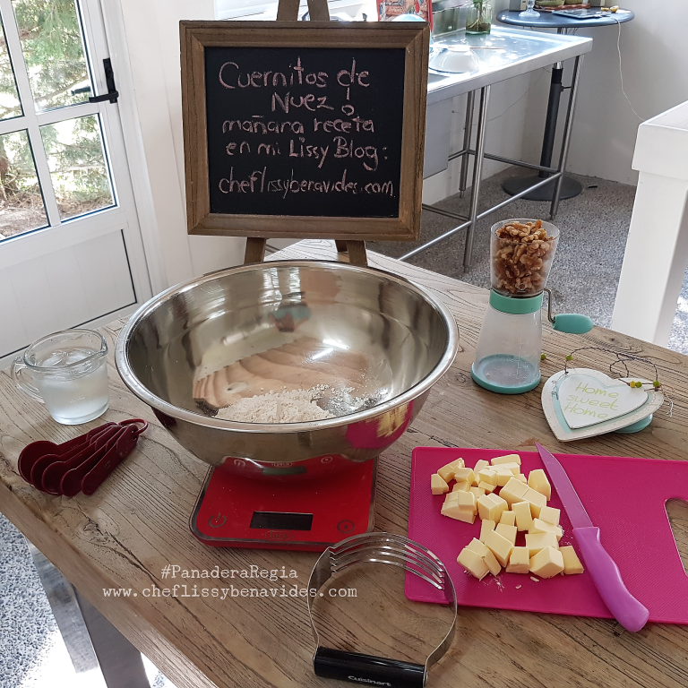 Receta de Cuernitos de Nuez, Galletas Navideñas con Video Clase en ...